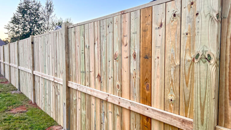 Picture Frame Fence | Fencing & Patio Pros | Warner Robins